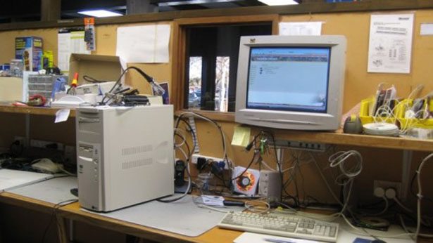 A Peek At Other Computer Technicians Workbenches - Technibble